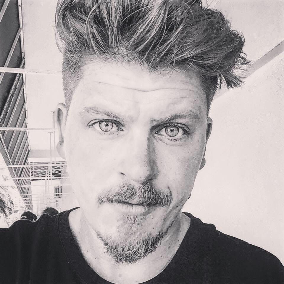 About – Ryan Crowe – Medium