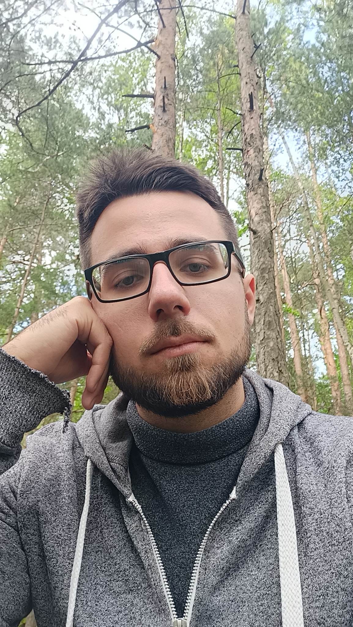 Rafał W. Nowak – Medium