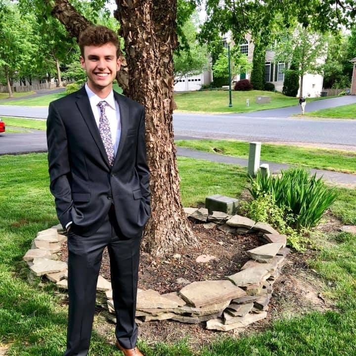 Sam Bryan – Medium