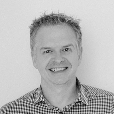Marcus Robb – Medium