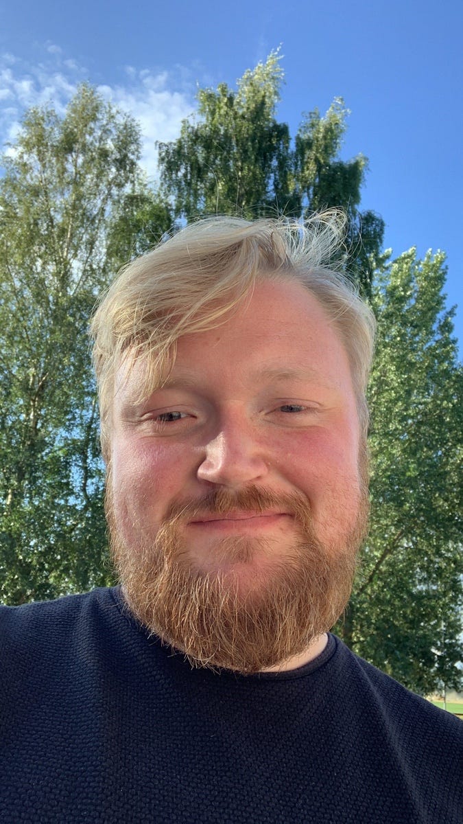 Ronny Ringius – Medium