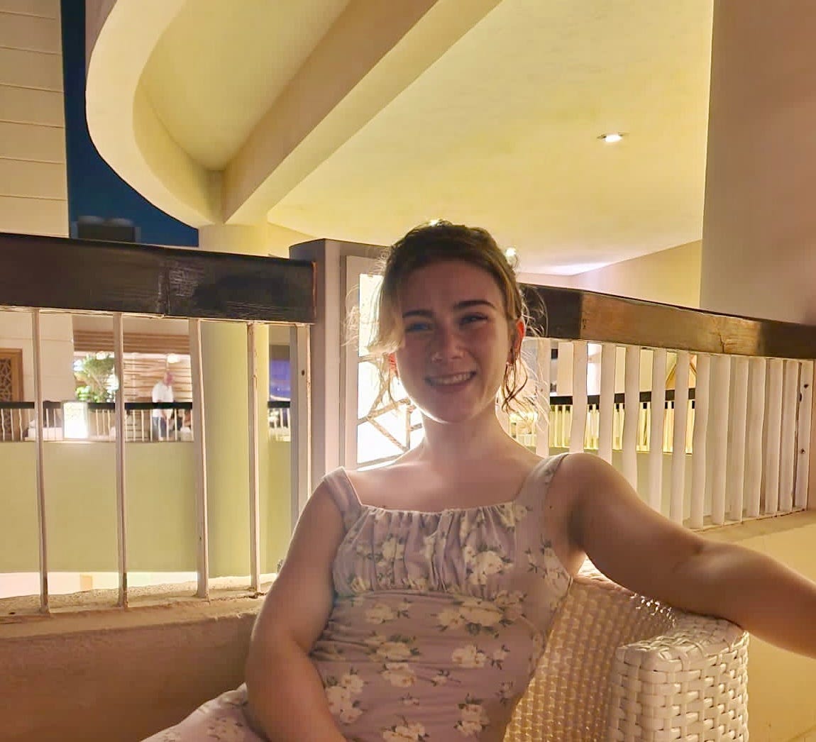 Paige Rowell – Medium