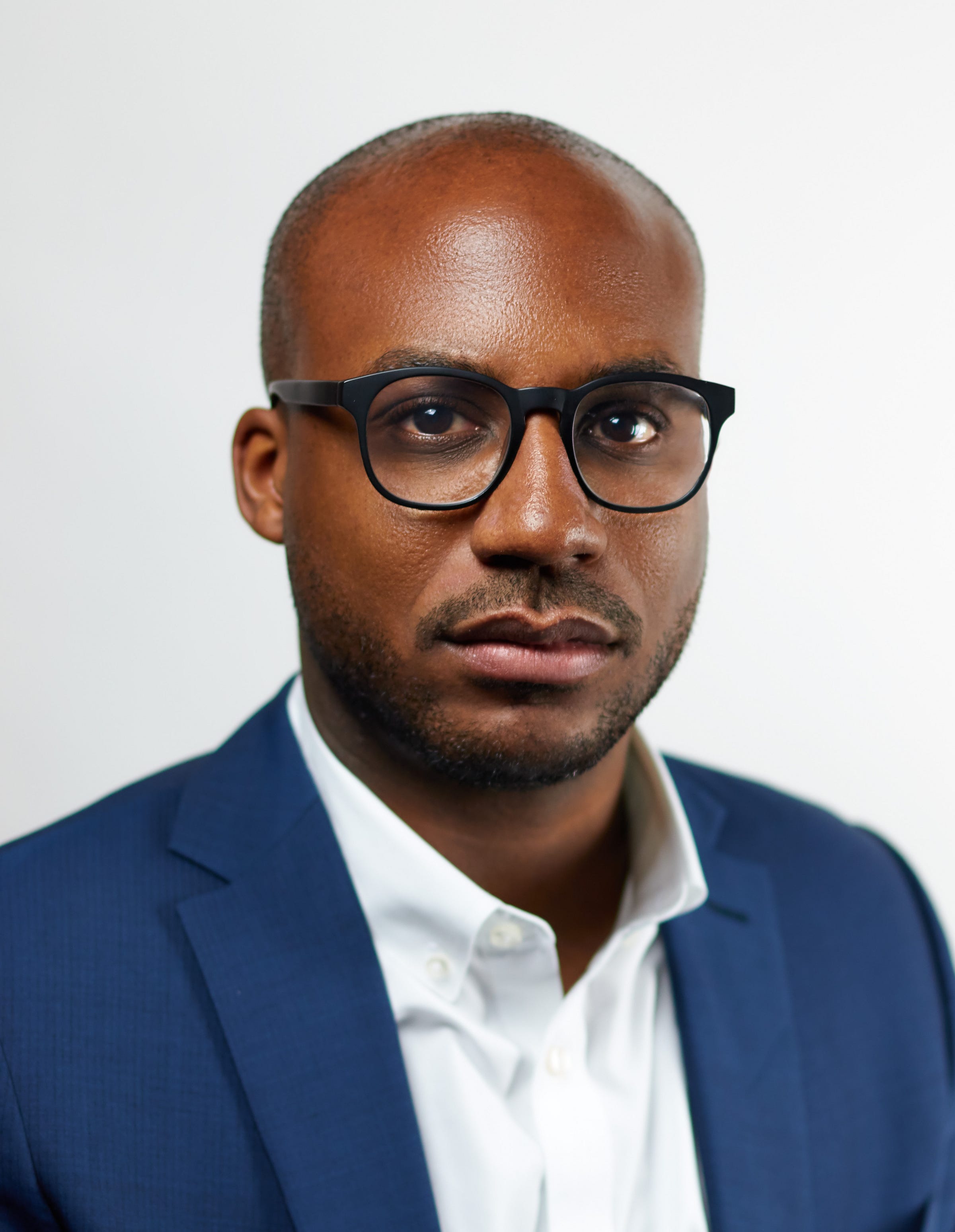 Andrew Robinson – Medium