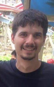 Chris Scarborough – Medium