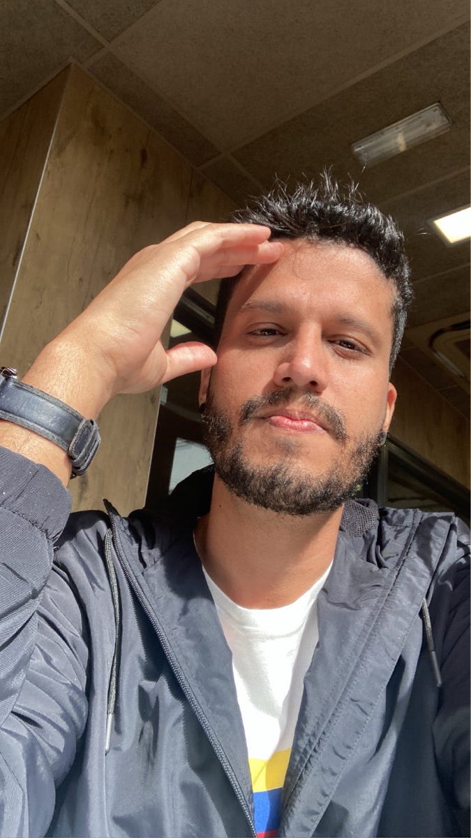 Igor Alexsander – Medium