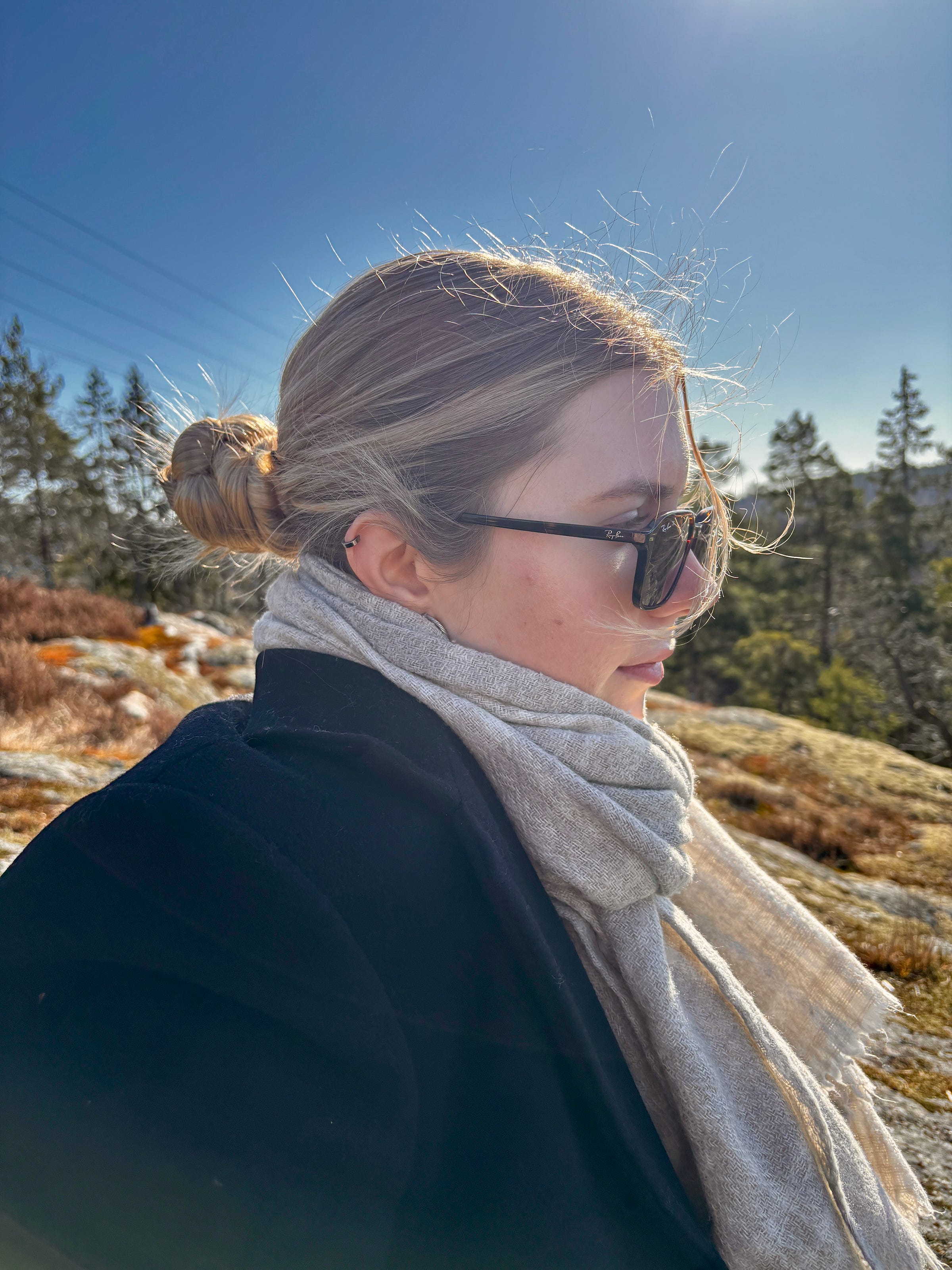Elza S. – Medium