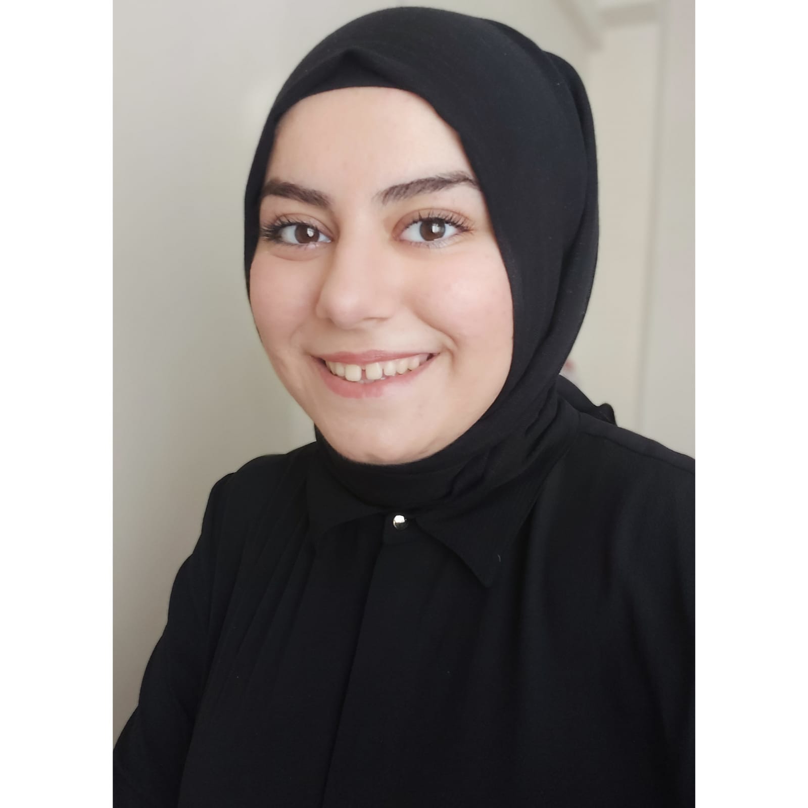 Rahime Yüksel – Medium