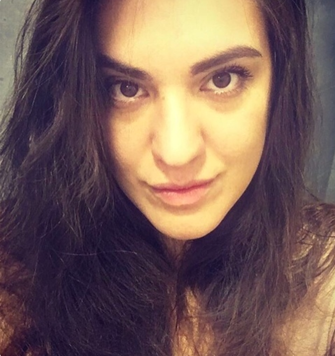 Sara Maj – Medium