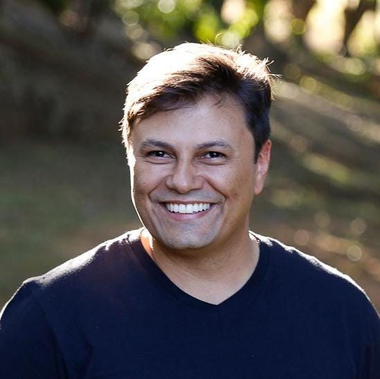 Daniel Xavier – Medium
