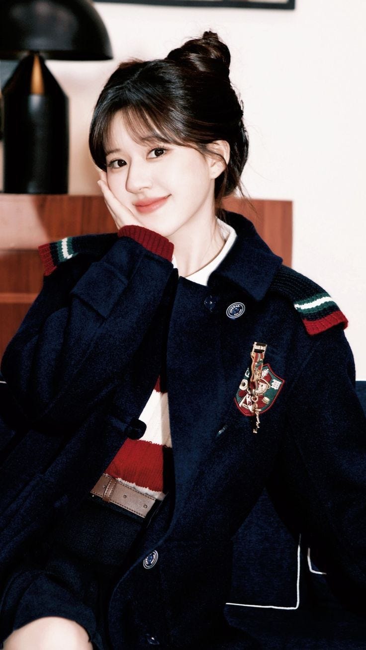 Noor Fatima – Medium