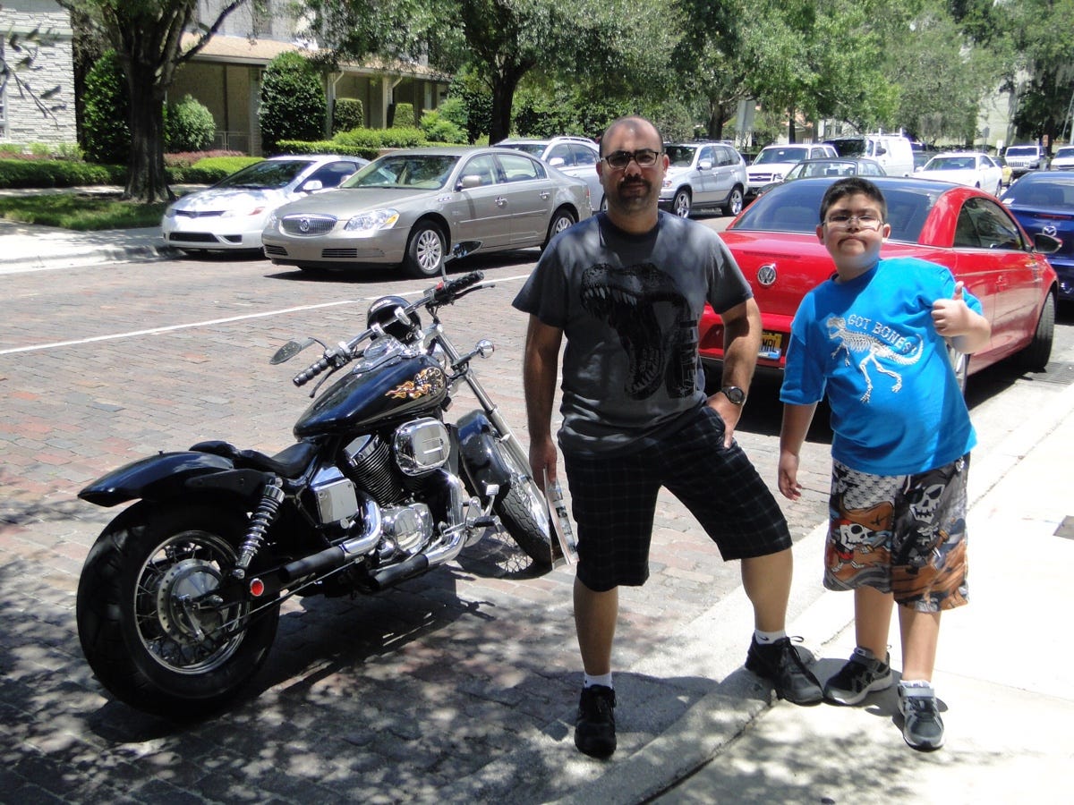 Marcus Moreno – Medium