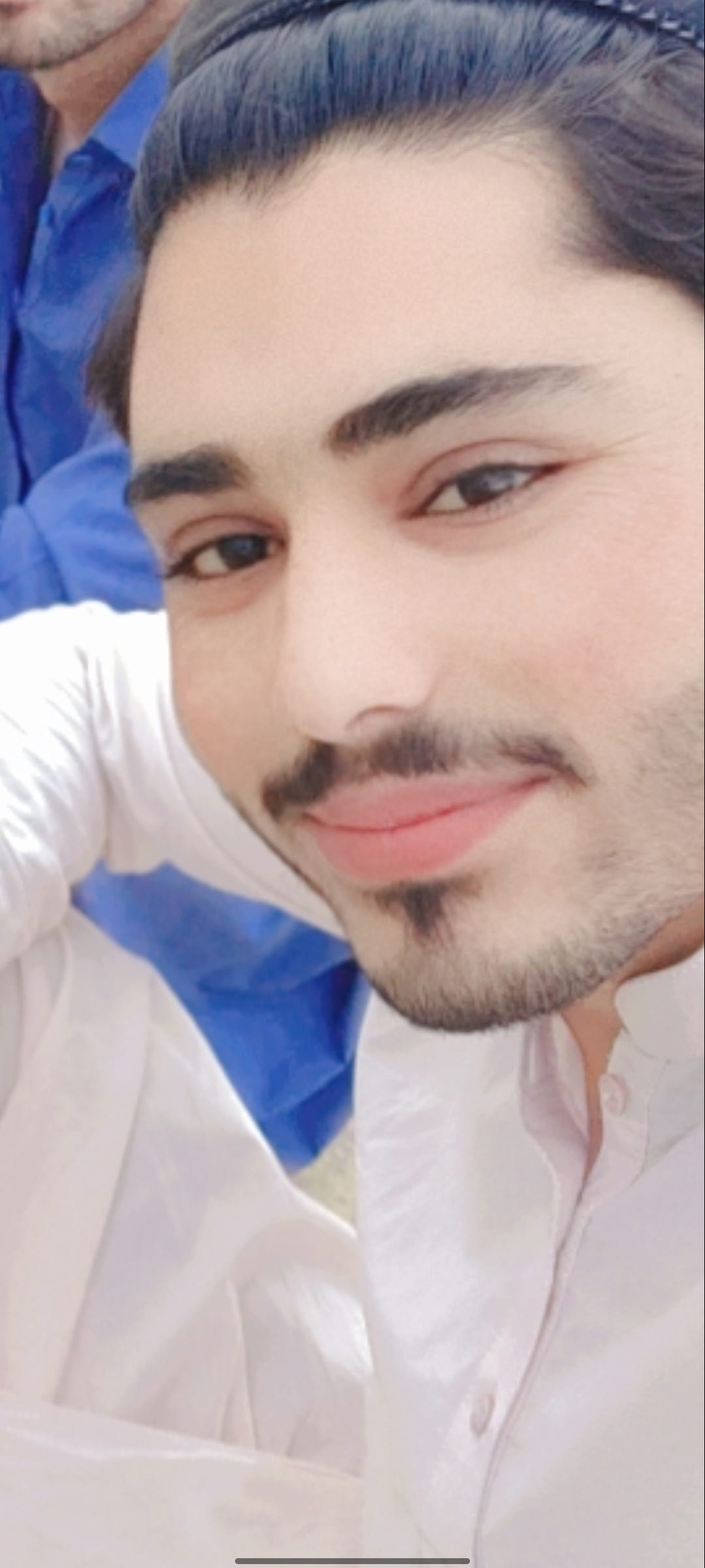 Fazal Sherani – Medium