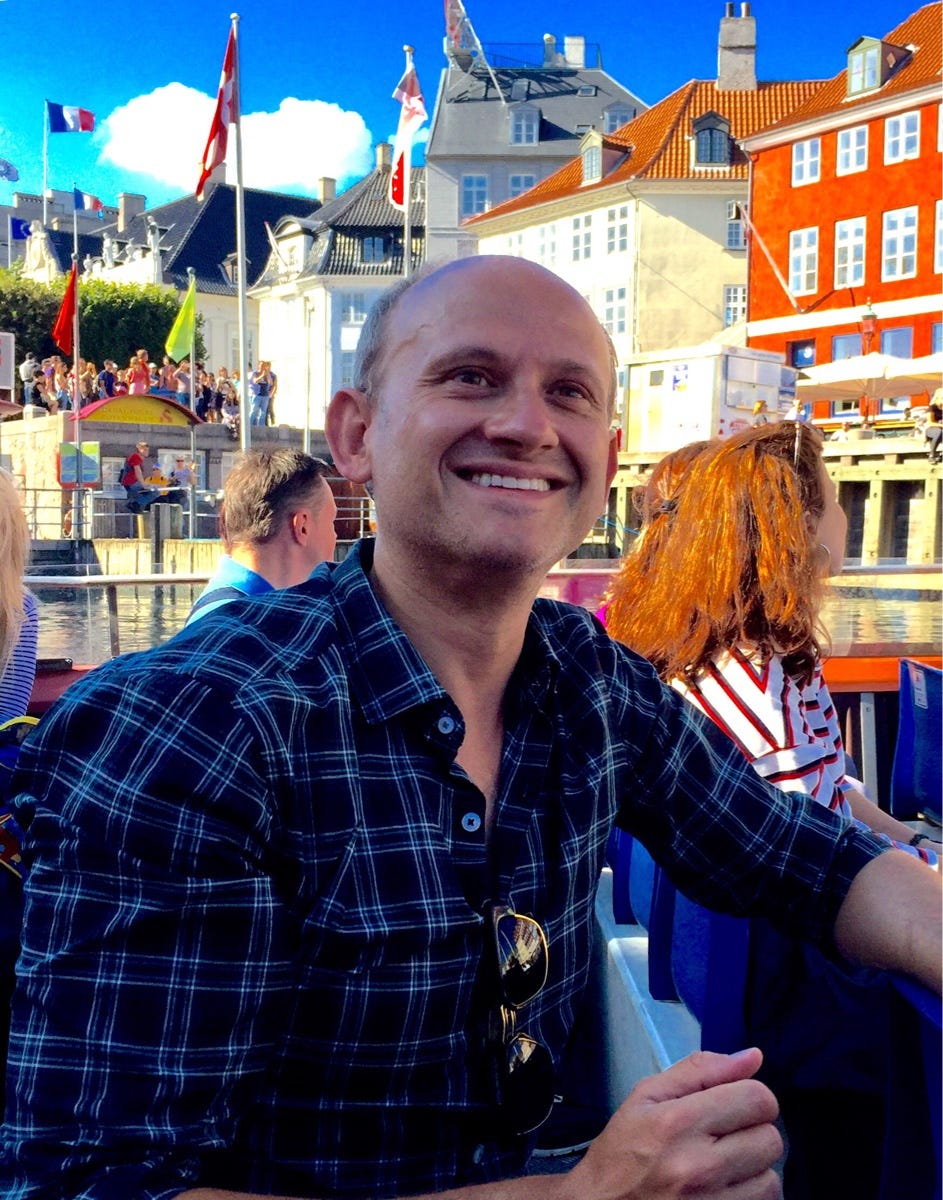 miguel herrero – Medium