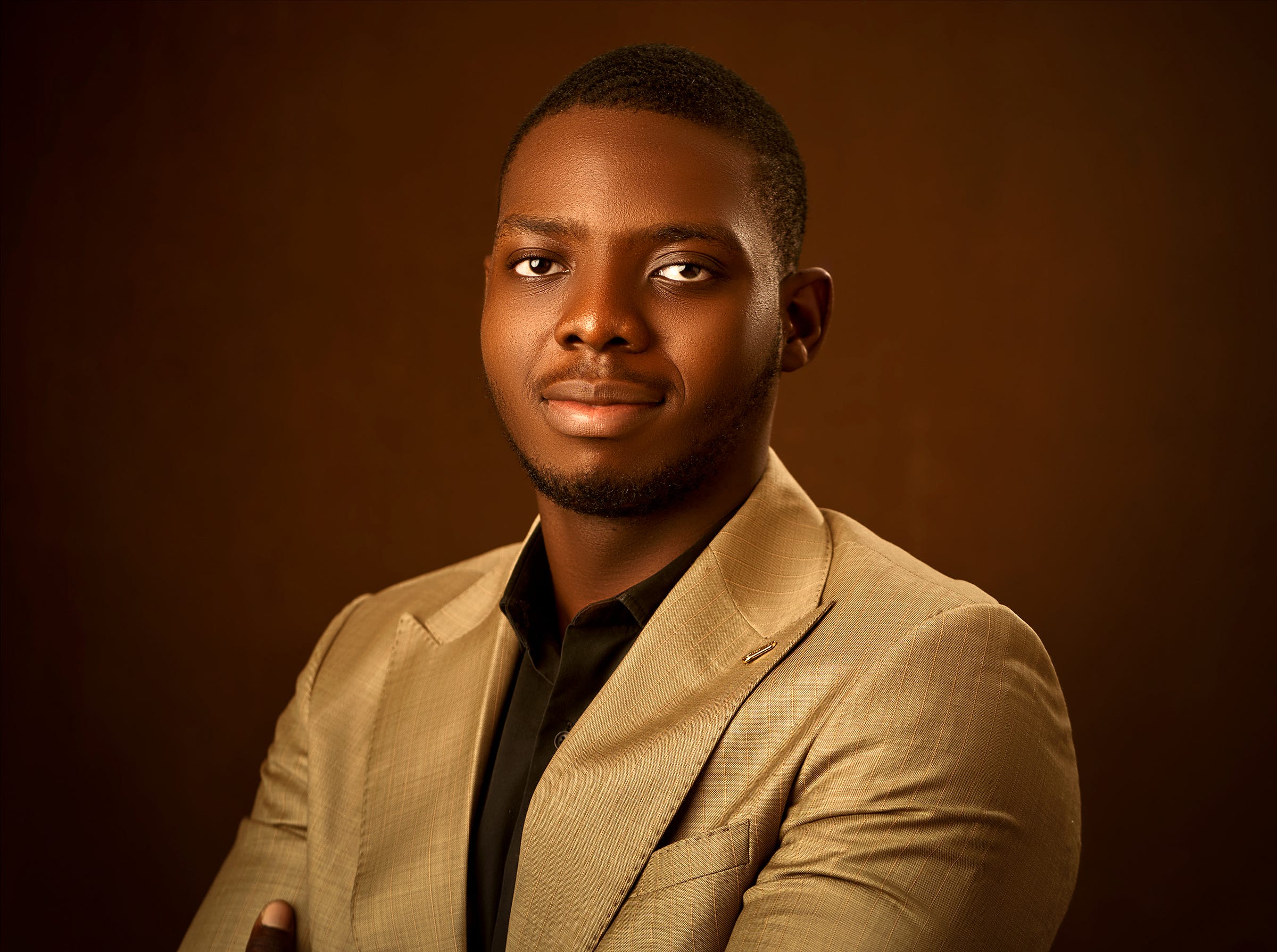 Samuel Olusesi – Medium