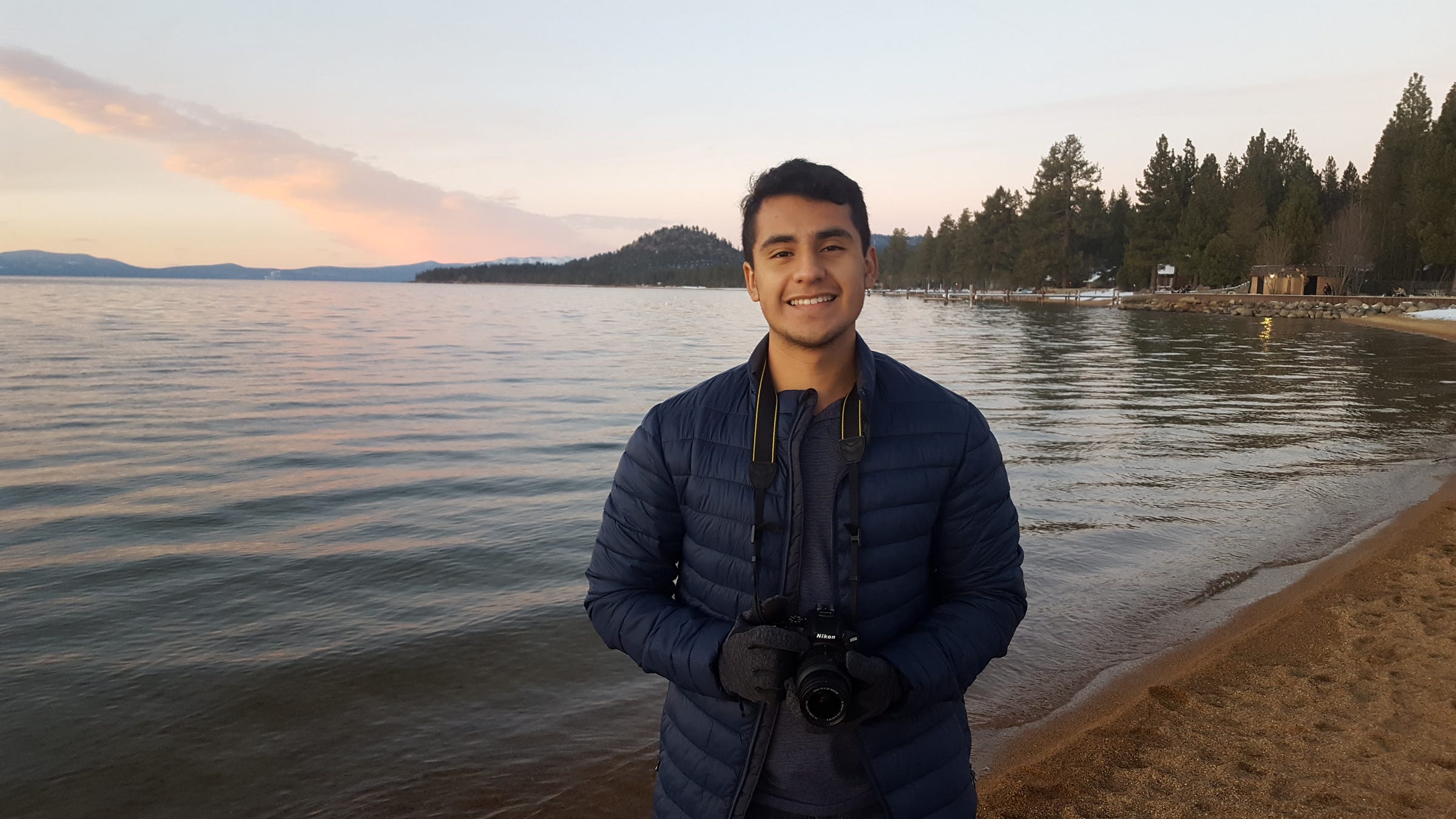 Sebas Del Valle – Medium