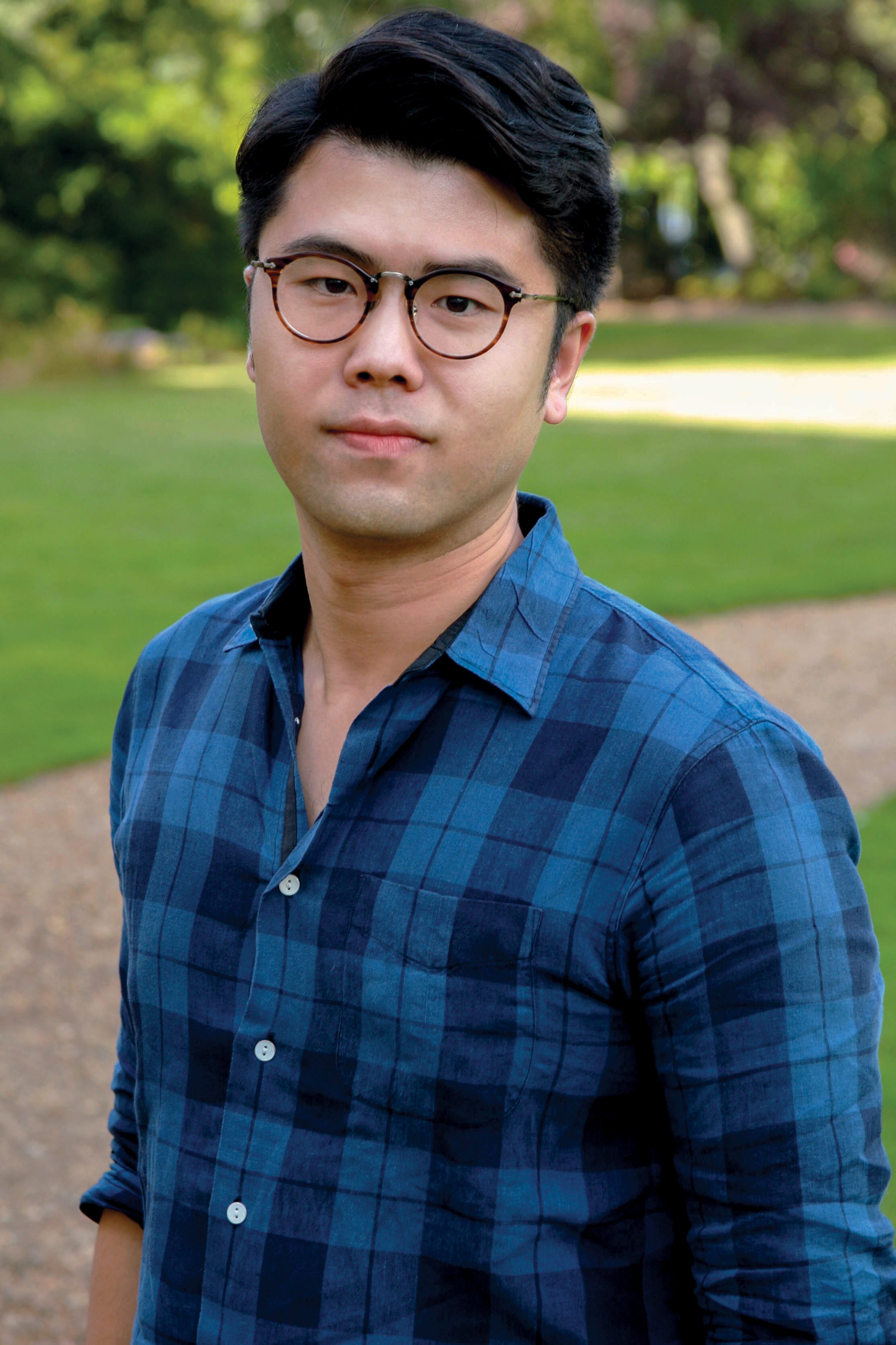 Sukhun Kang Medium