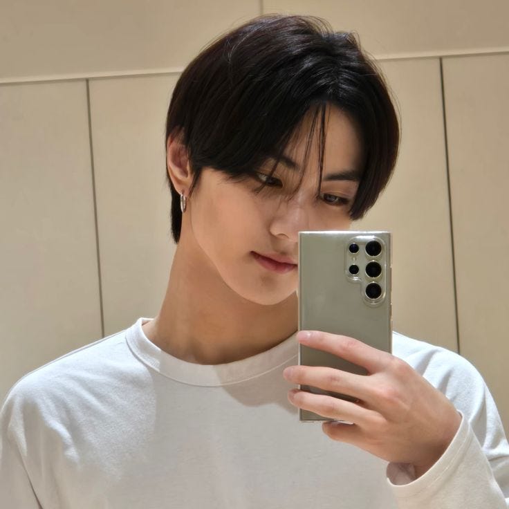 Javier Eleazar Gabinski – Medium