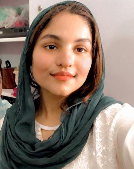 Zarmeen Rk – Medium