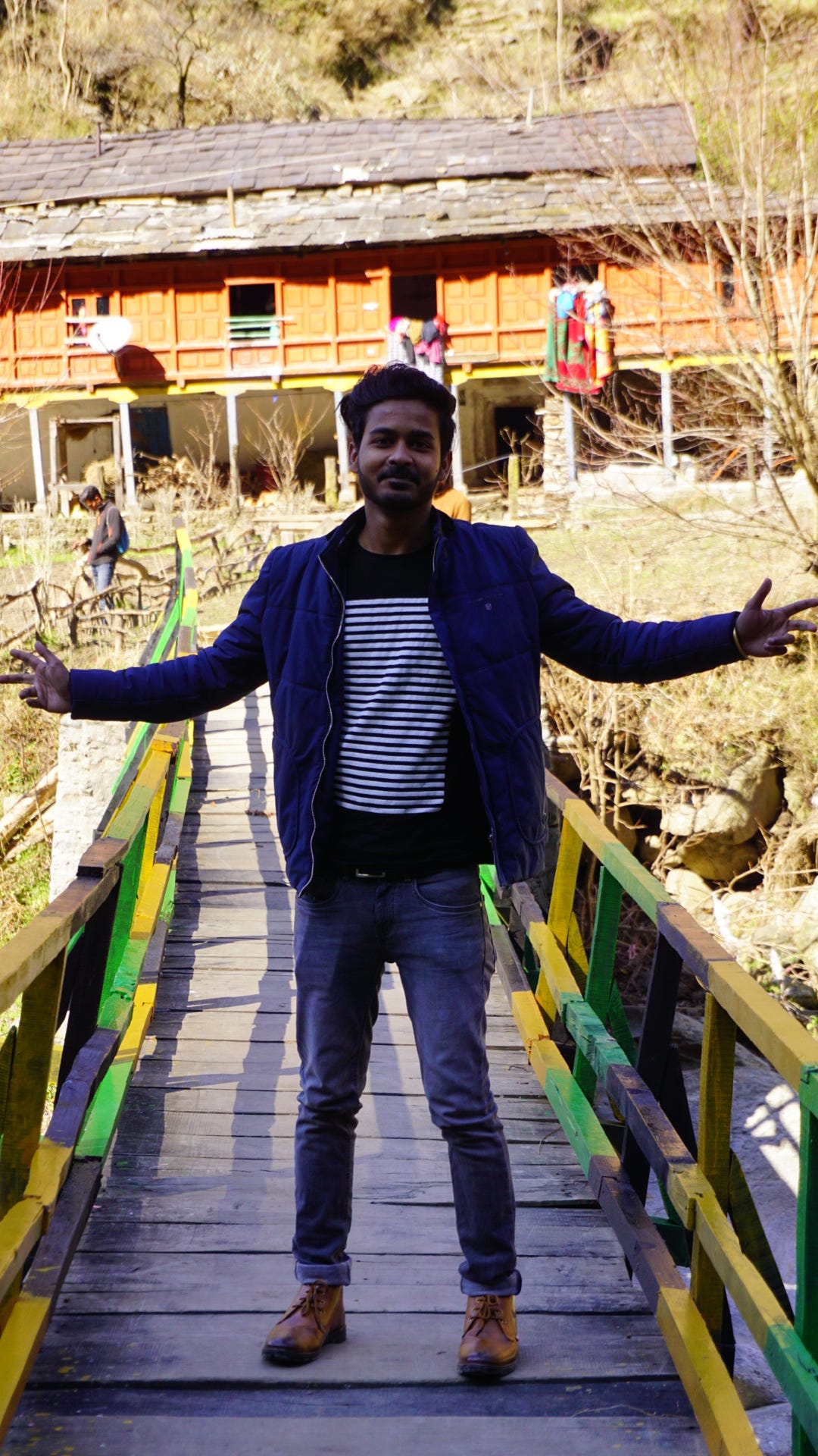 Vishal Medium