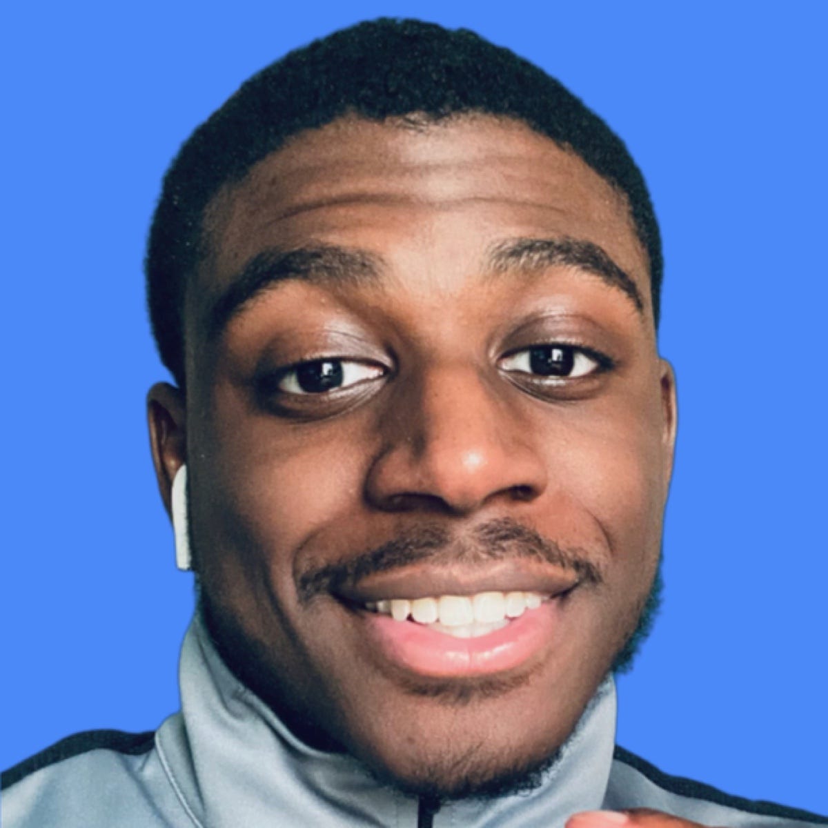 Avion Howard – Medium