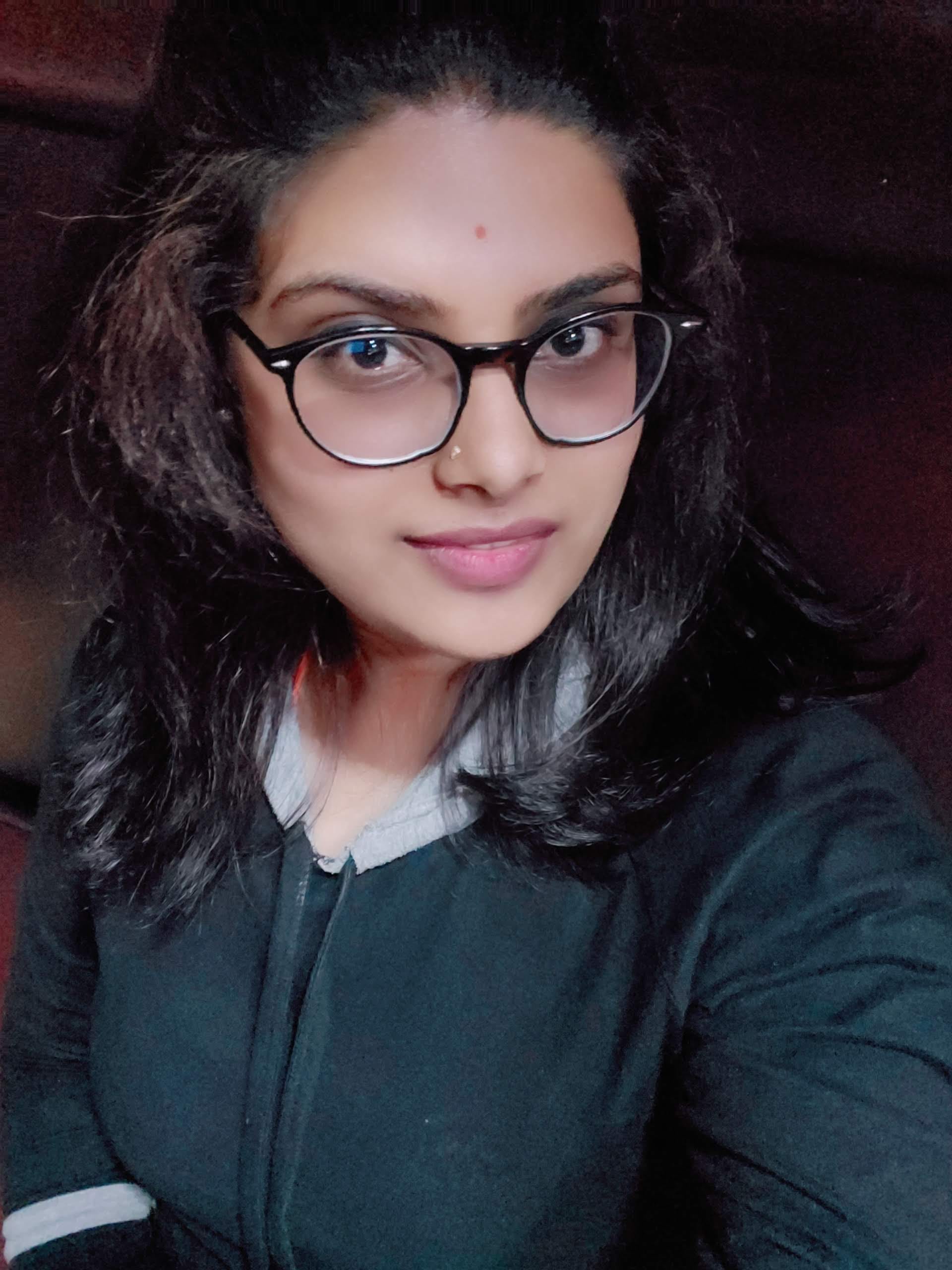 Shalini Bhousle – Medium