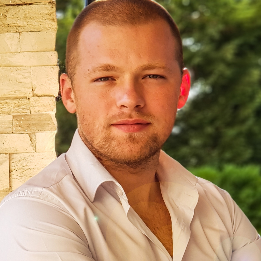 John Evans – Medium