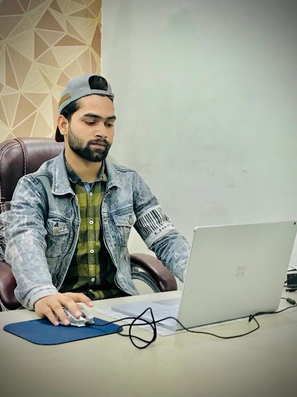 Micheal Amir – Medium