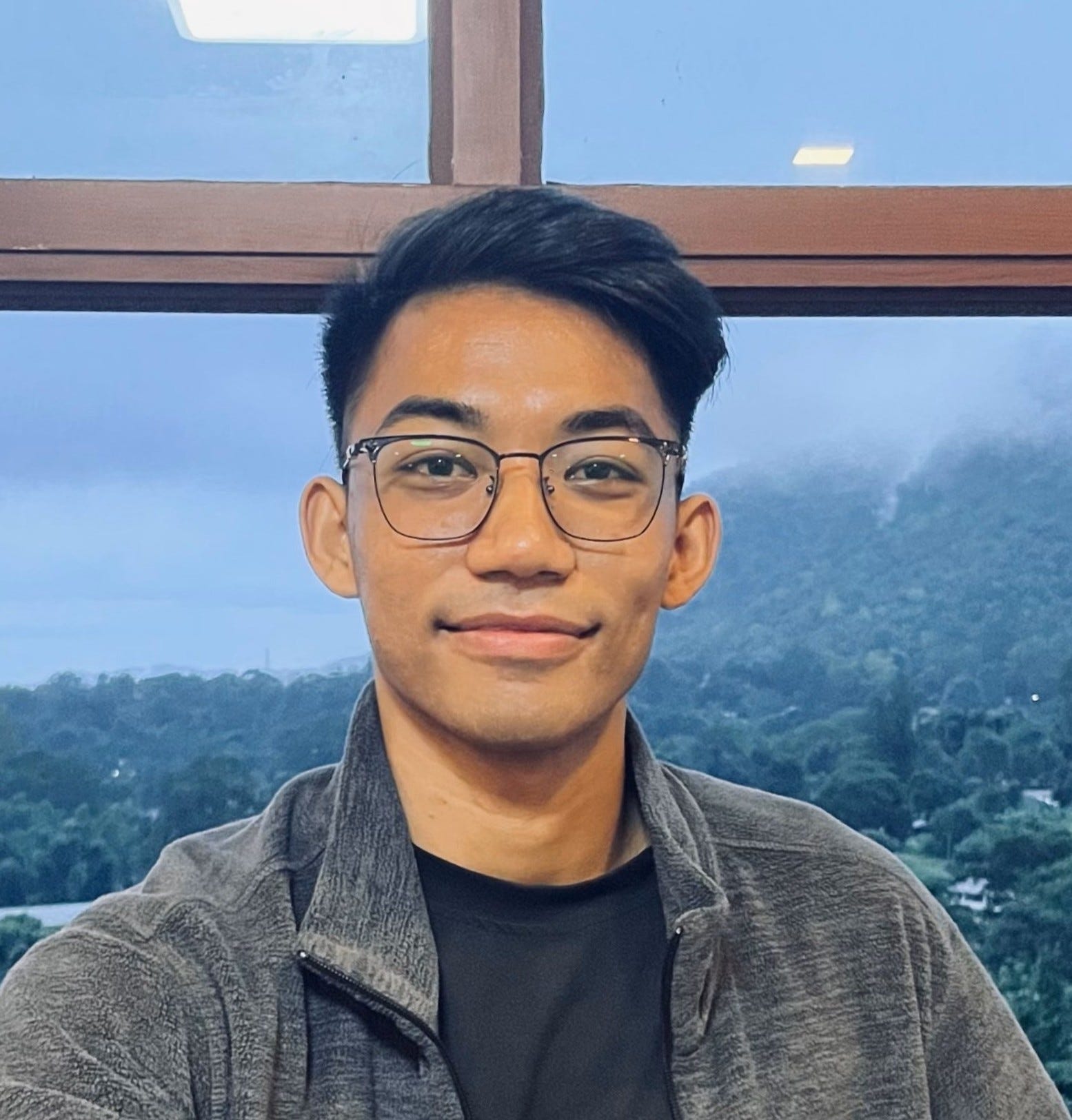 Sithu Aung Khant – Medium