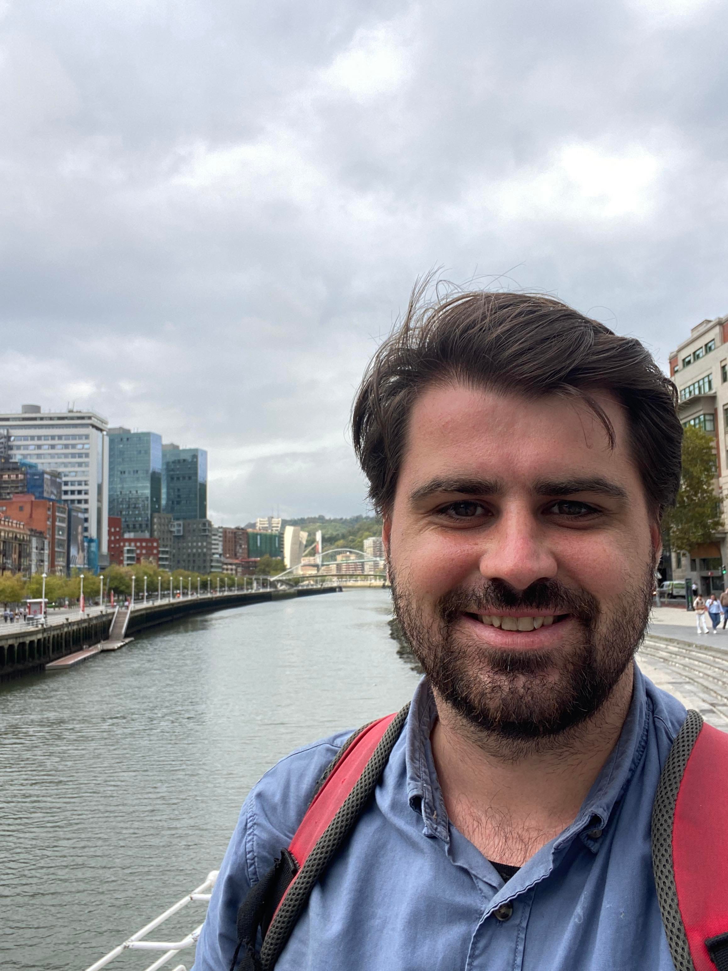 Samuel Hunt – Medium