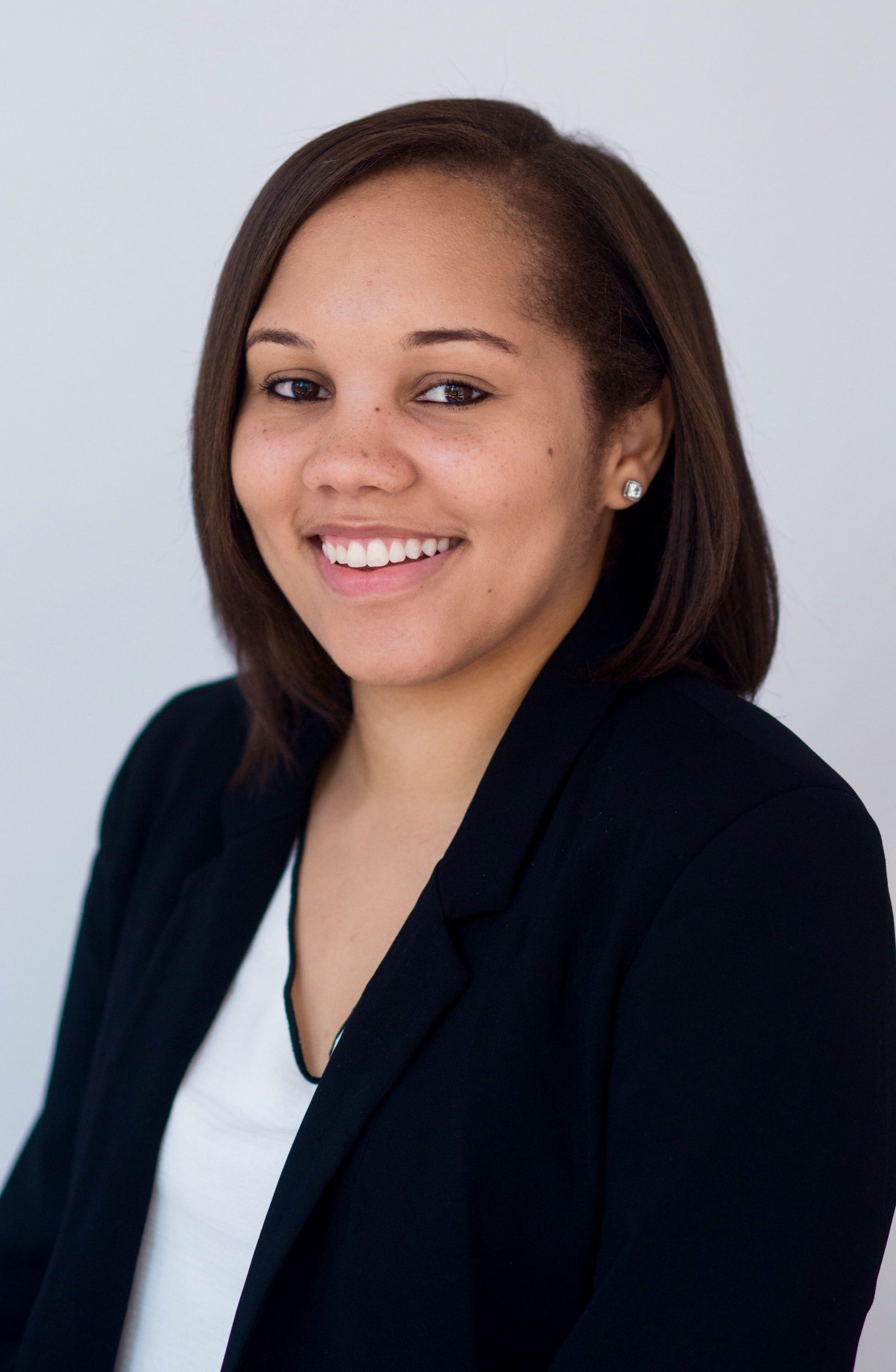 Ashley F. – Medium