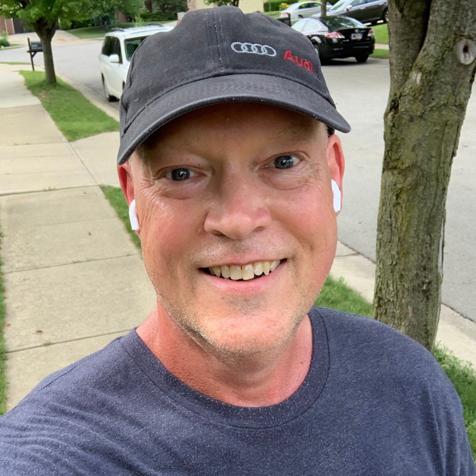 Marty Bird – Medium