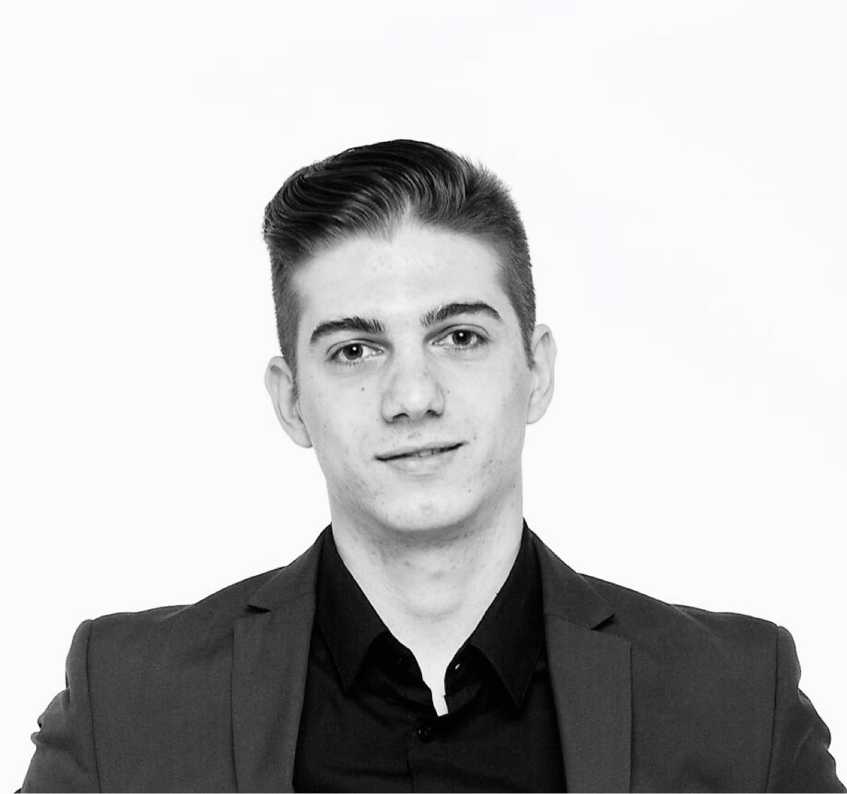 Andrei Buga – Medium