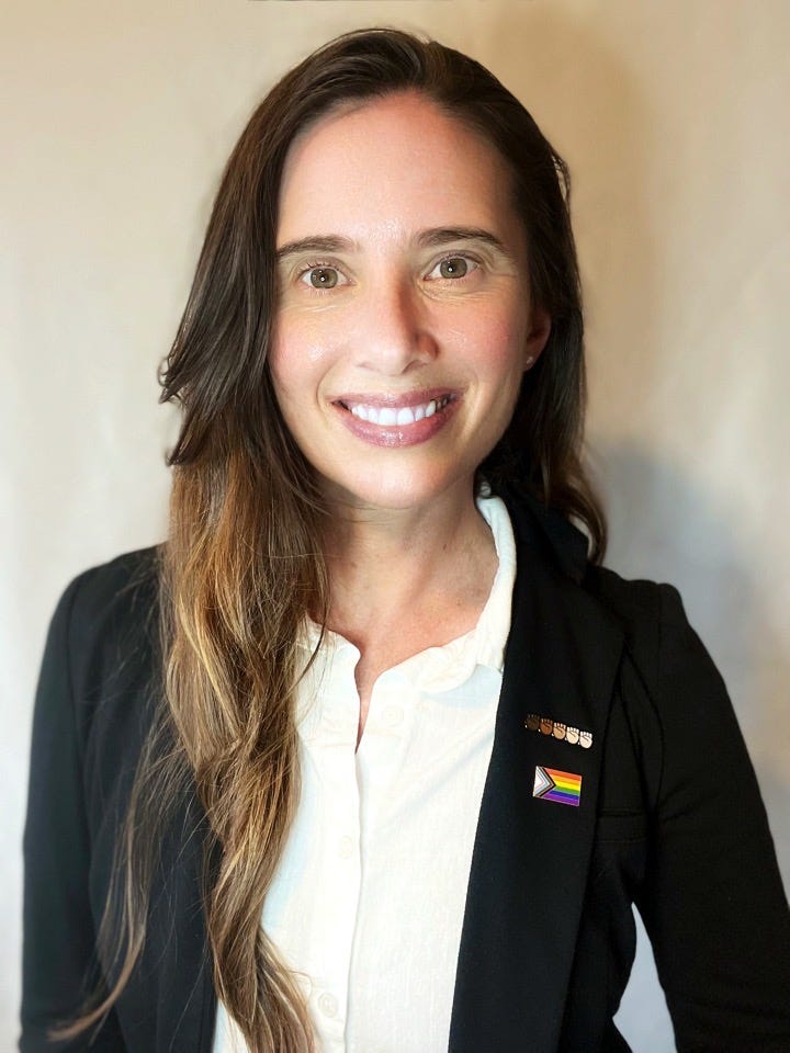 Mindy Amita Aisling – Medium