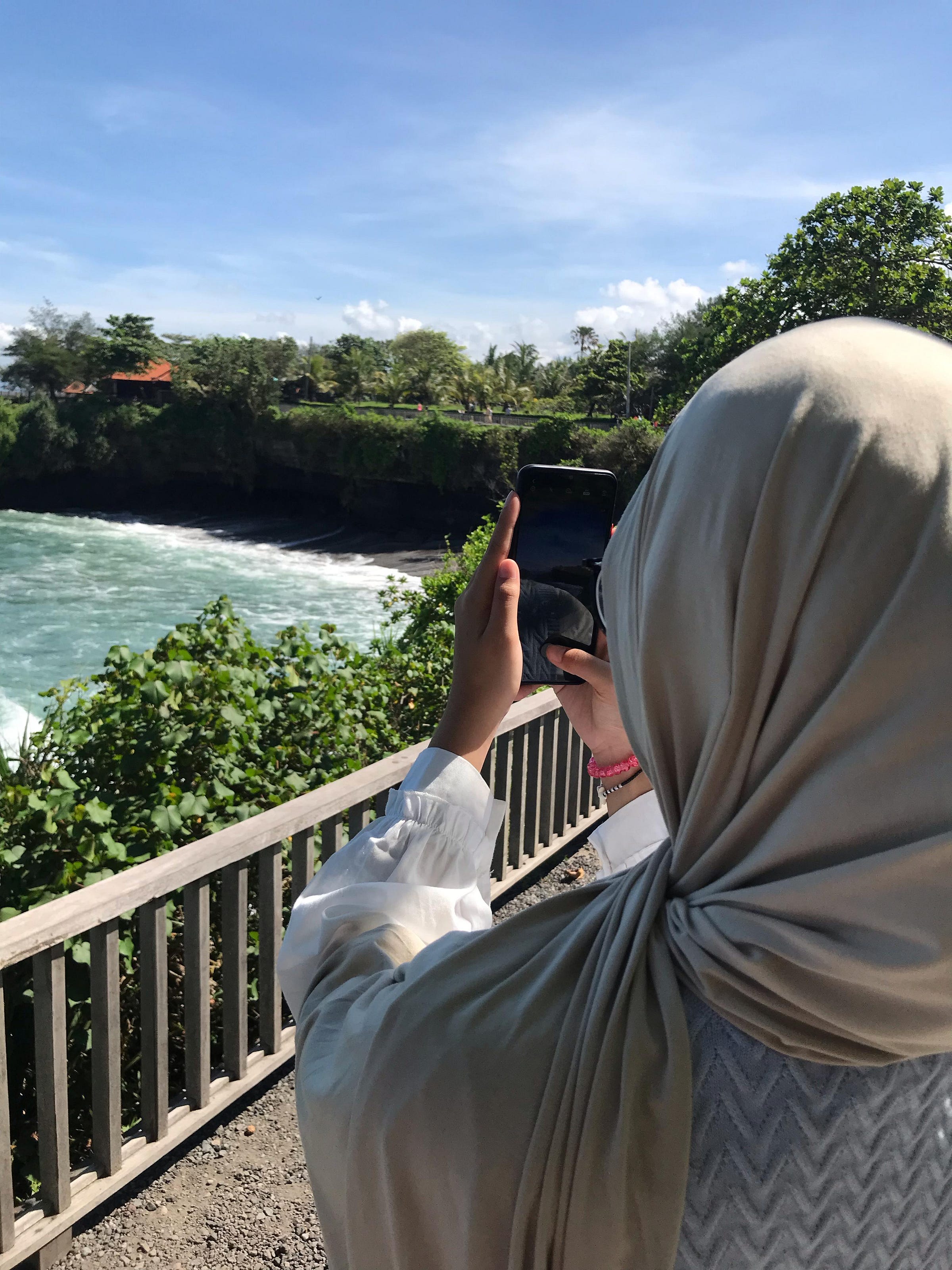 f—atima – Medium