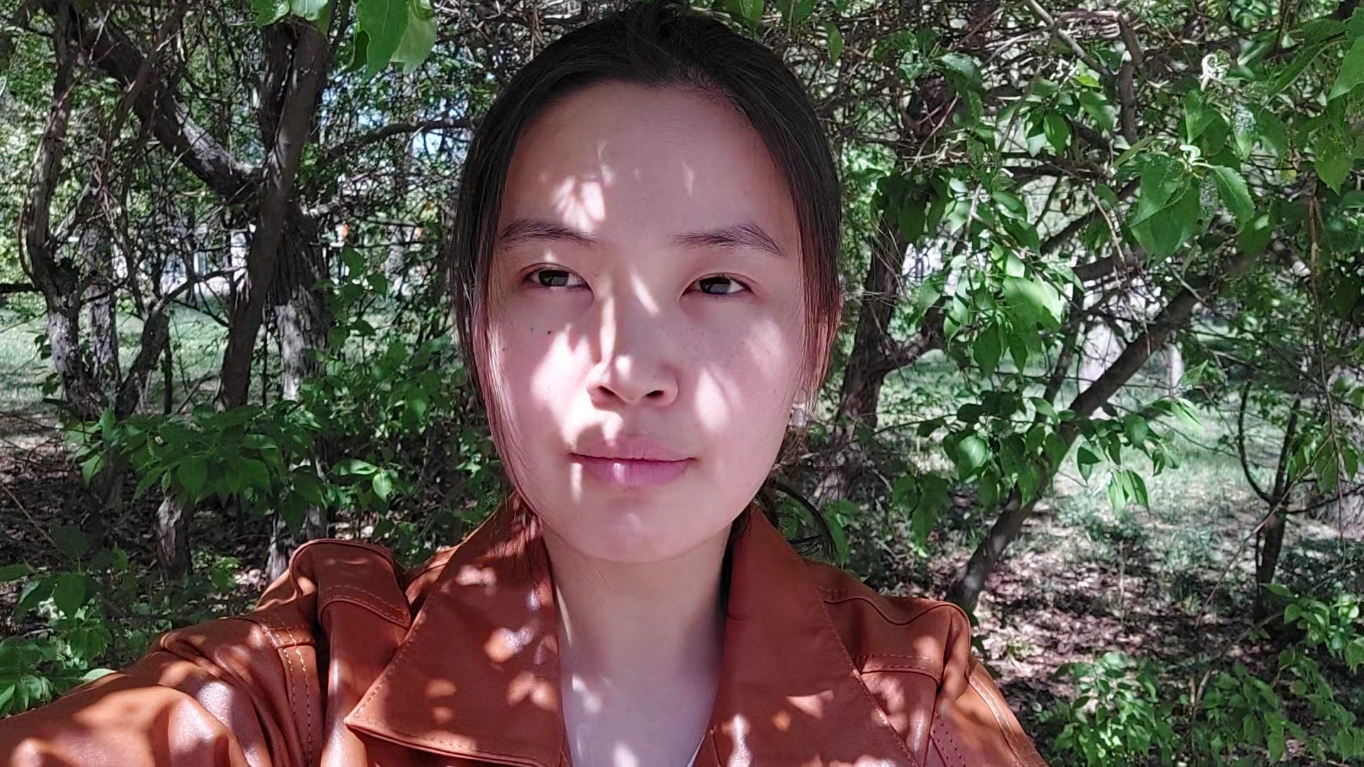 En Enkhjin Eng – Medium