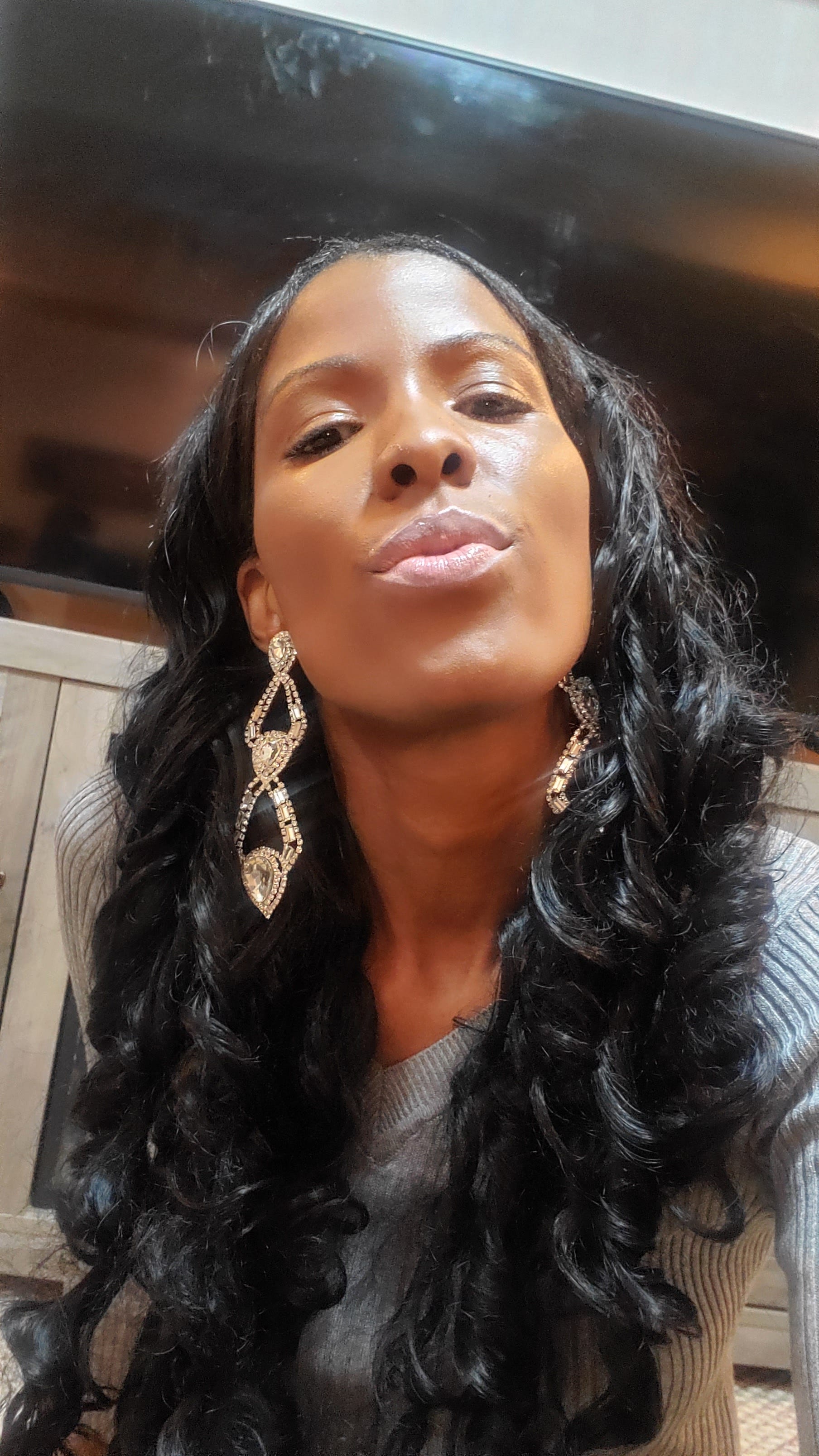 Nicole Bryan – Medium