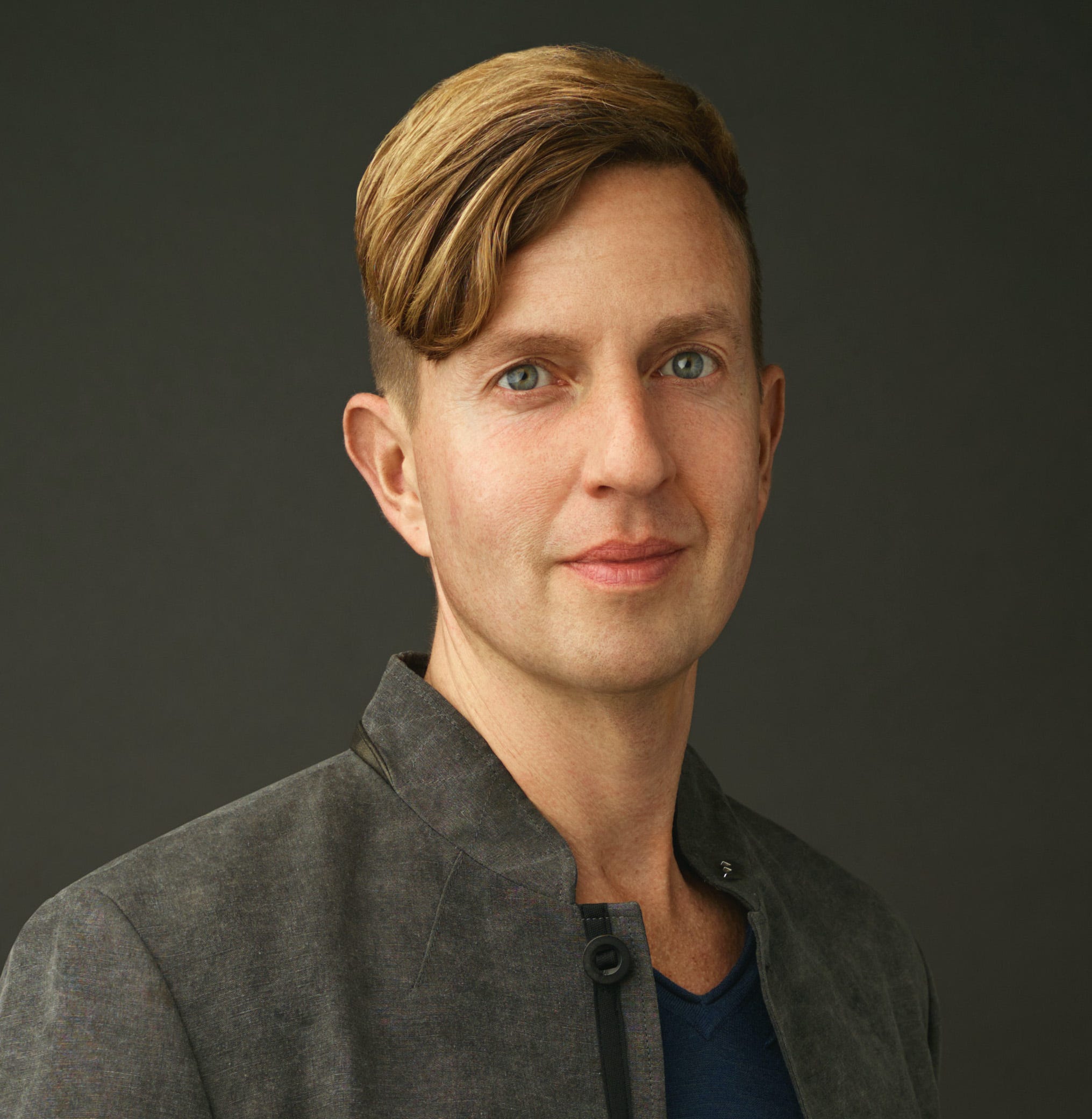 Warner Johnston – Medium