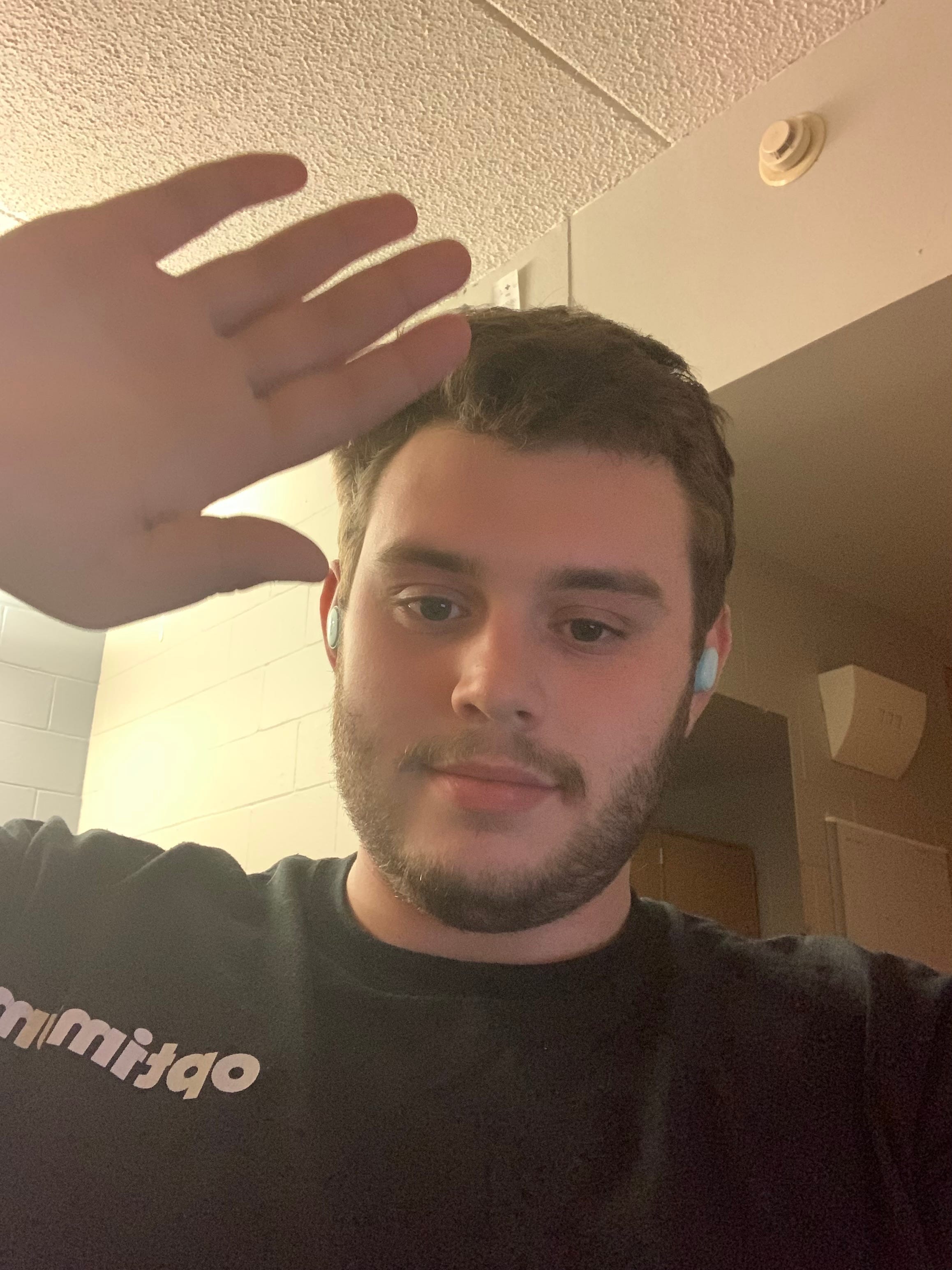 Dylan Solis – Medium