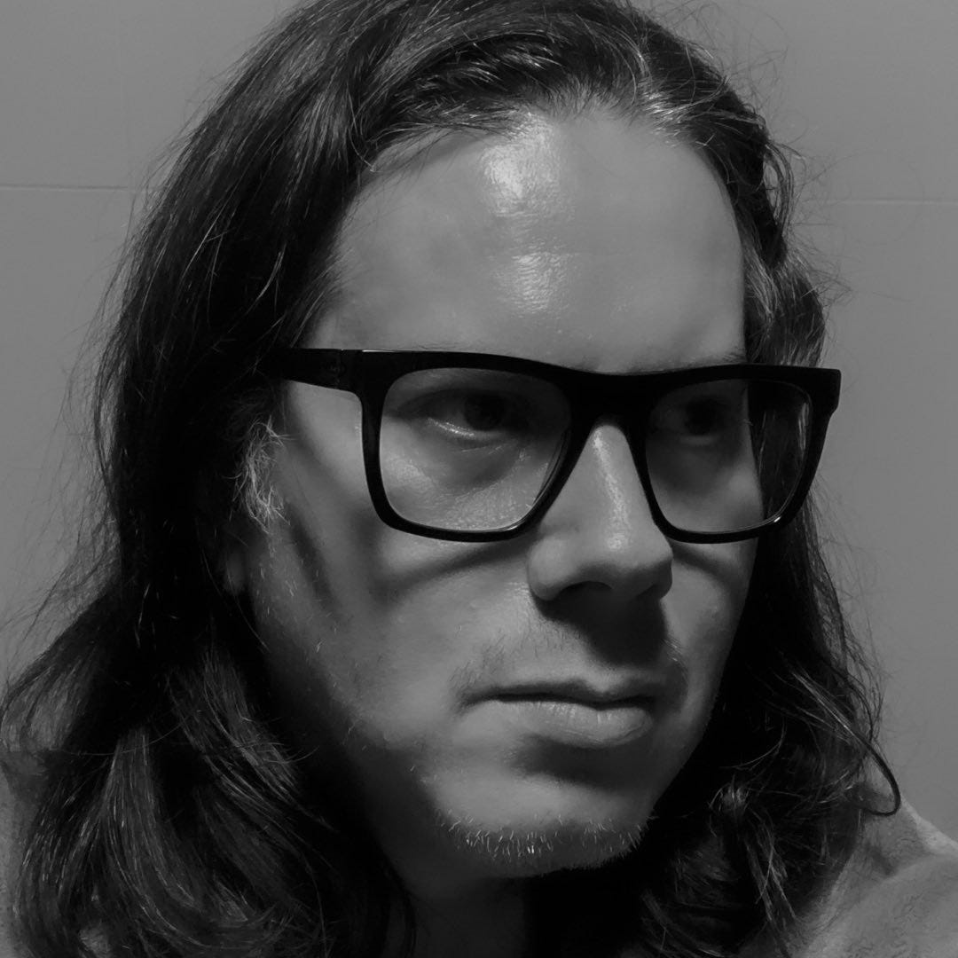 Rodrigo Pinheiro – Medium