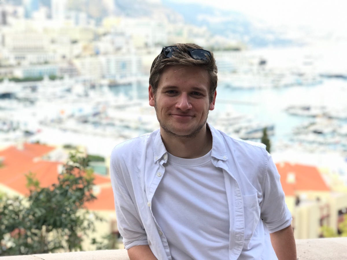 About – Sam Hewitt – Medium