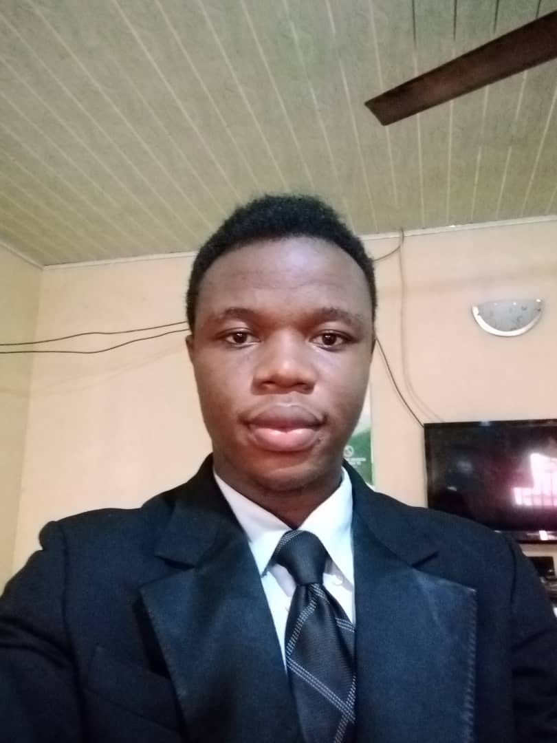 Pelumi Victor Aderinto – Medium