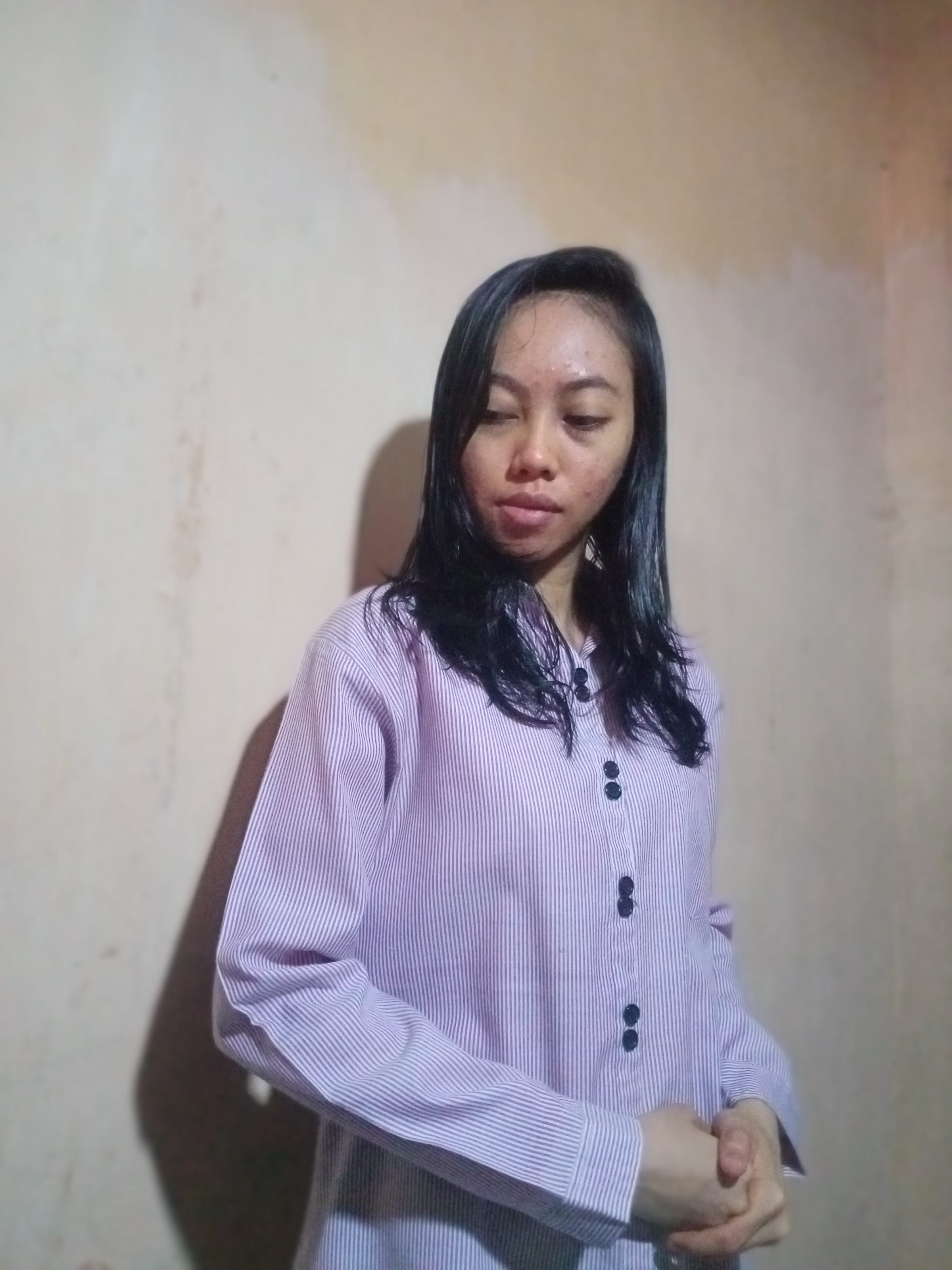 Ayu Wulan Sary – Medium