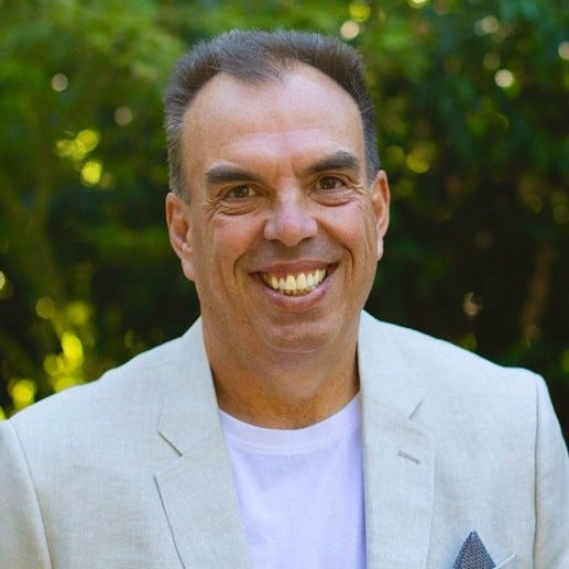 About – Simon Bowden – Medium