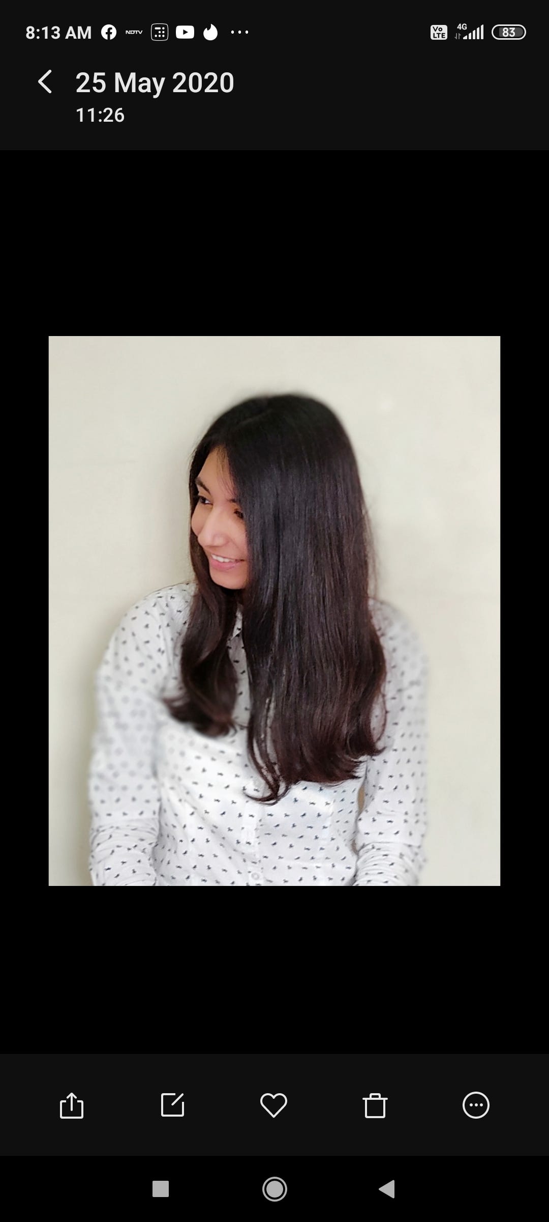 Niyati Kapoor – Medium