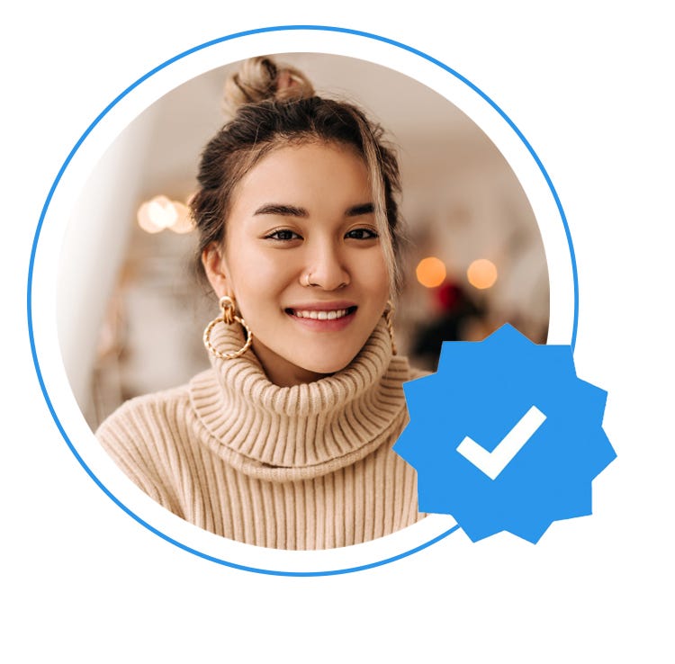 Alicia Chávez – Medium