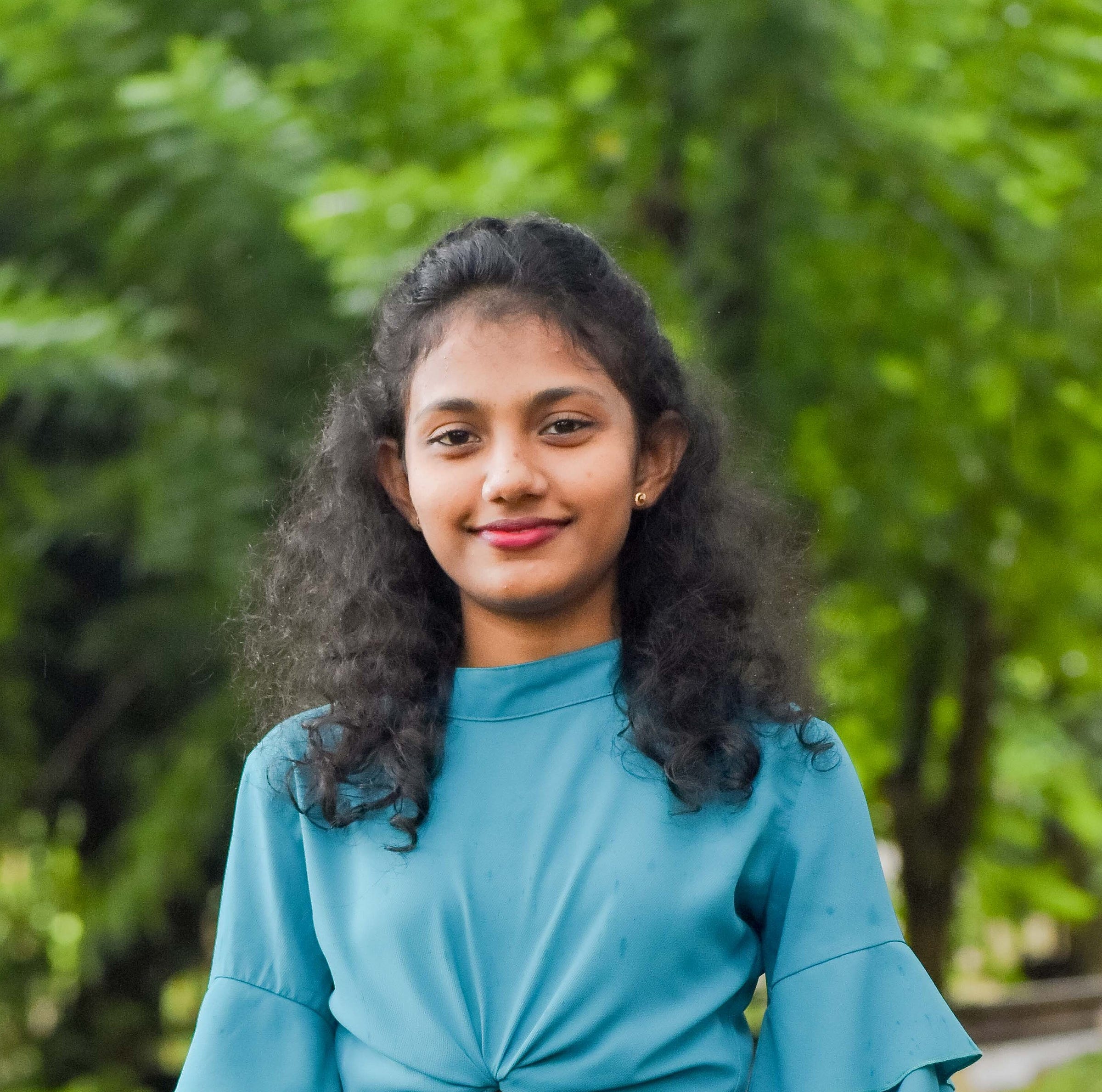 Udeshika Sewwandi – Medium