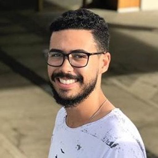 George Oliveira – Medium