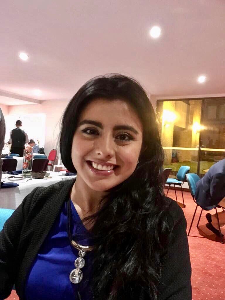 Lina María Vaca G. – Medium