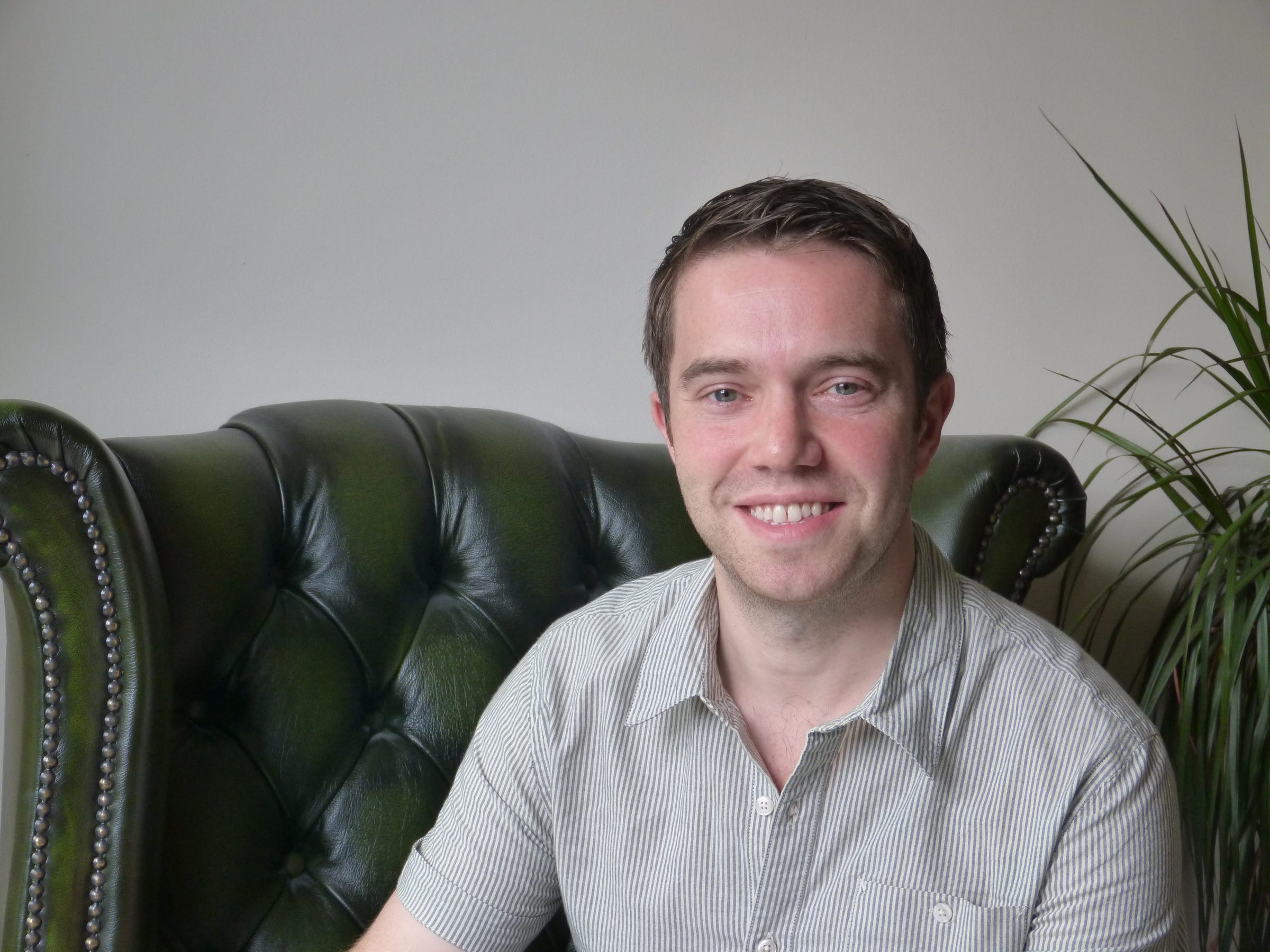 Dan Lester – Medium