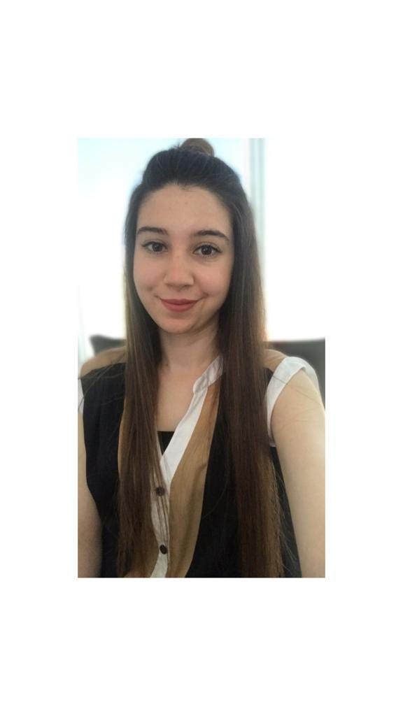 Gözde Öztekin – Medium